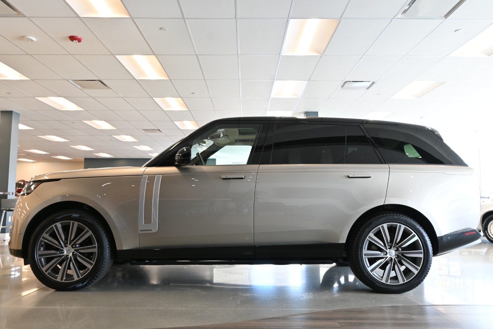 2023 Land Rover Range Rover Autobiography LWB SUV in Scottsdale #N1137 ...