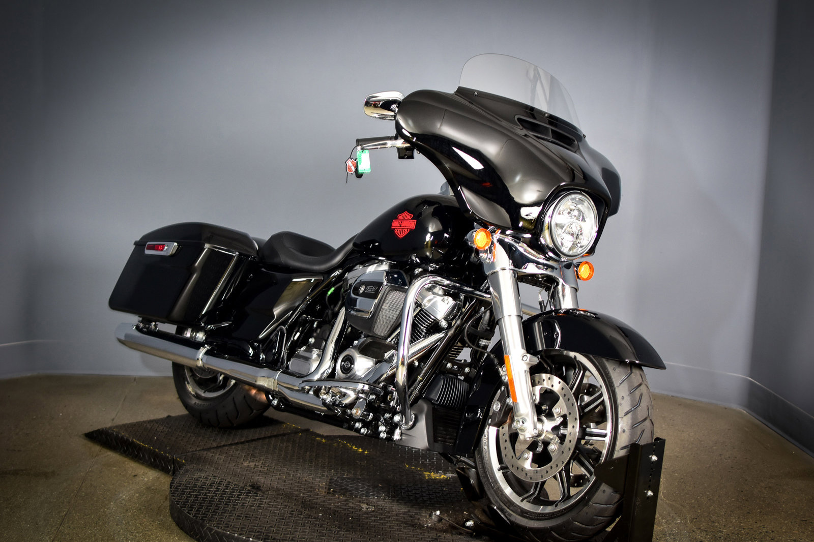 Certified Pre-Owned 2022 Harley-Davidson Electra Glide Standard FLHT Touring in Riverside # ...