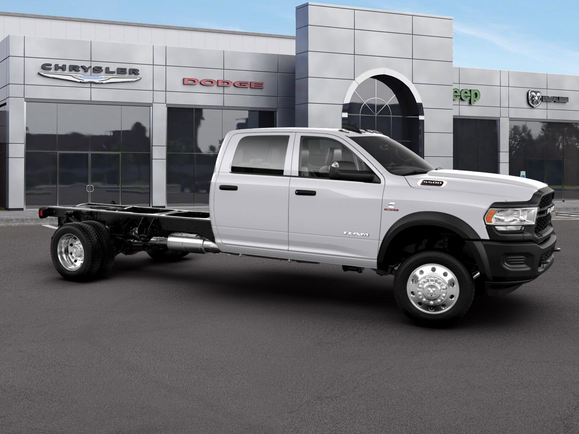 New 2022 RAM 5500 Chassis Cab Tradesman 4WD Light Duty Chassis Cab ...