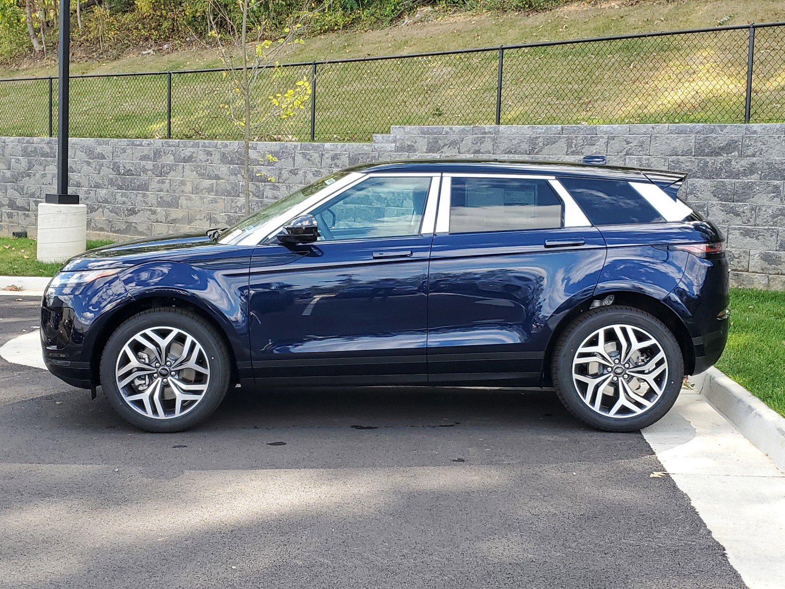 New 2023 Land Rover Range Rover Evoque SE Sport Utility In Falls Church