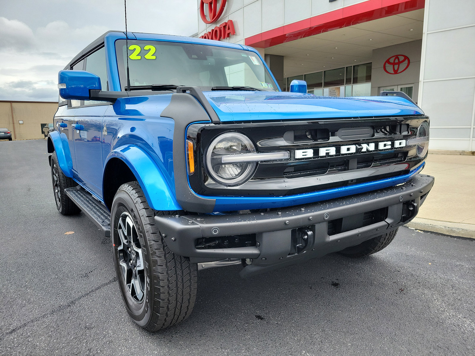 Pre-Owned 2022 Ford Bronco Outer Banks Convertible in #105445A ...