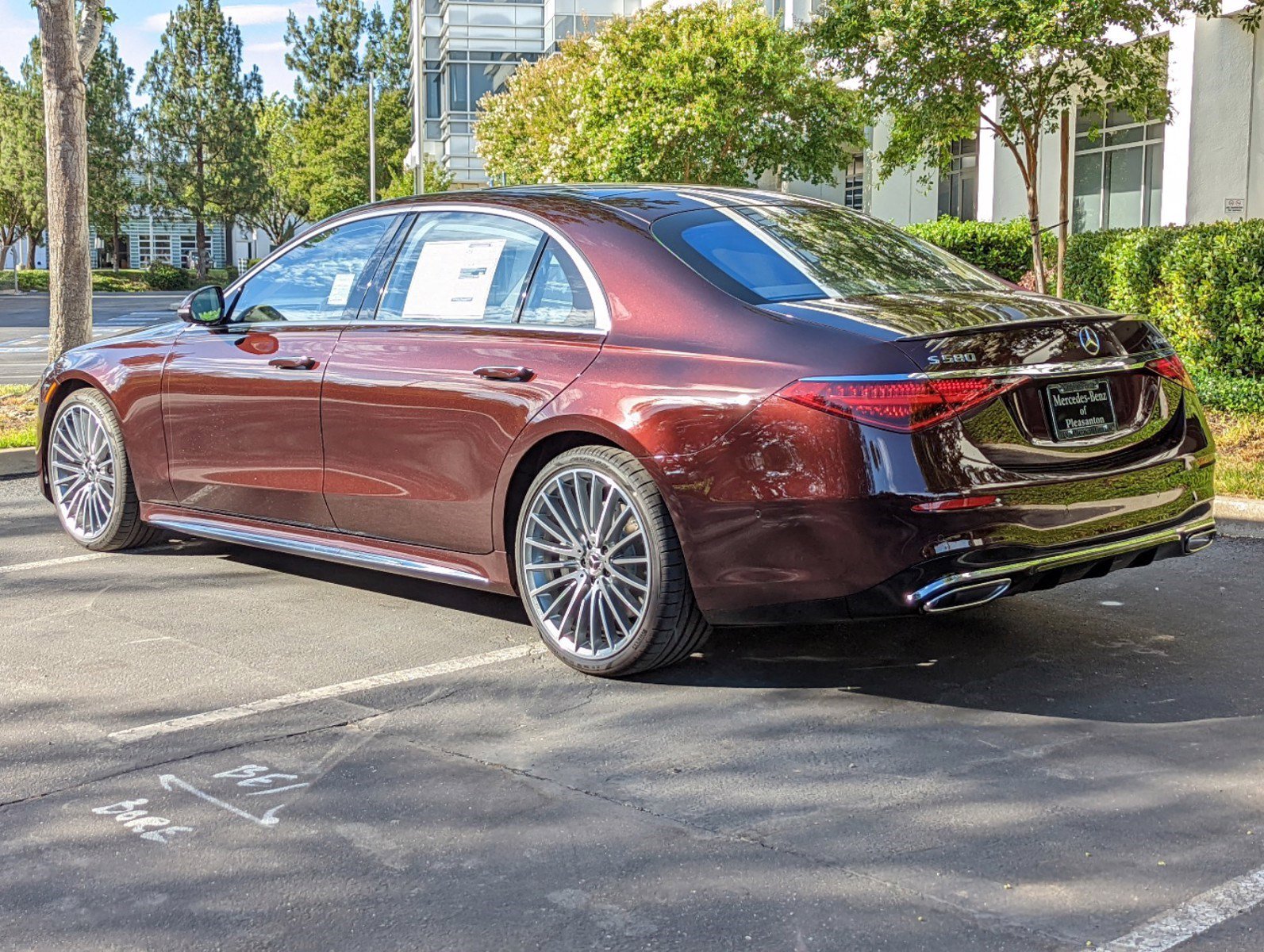 New 2022 Mercedes-Benz S-Class S580 Sedan in Pleasanton #22-1253 | Mercedes-Benz of Pleasanton
