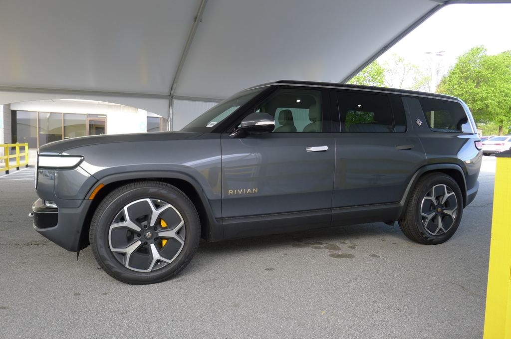 Used Electric Rivian R1S Cars for Sale