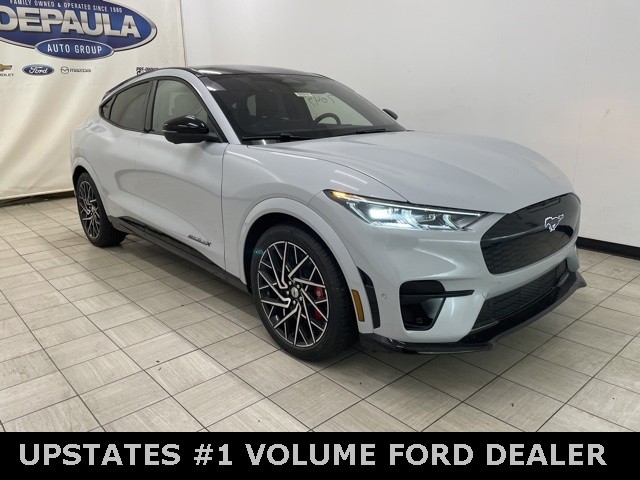 Ford Mustang Mach-E Ford Mustang Mach-E GT Édition Performance AWD2022 ...