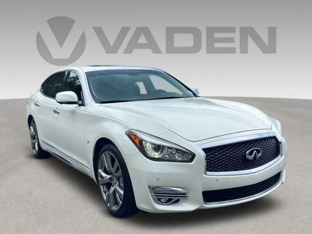 Pre-Owned 2017 INFINITI Q70L 3.7 4dr Car in Bluffton #HM170268 | INFINITI of Hilton Head