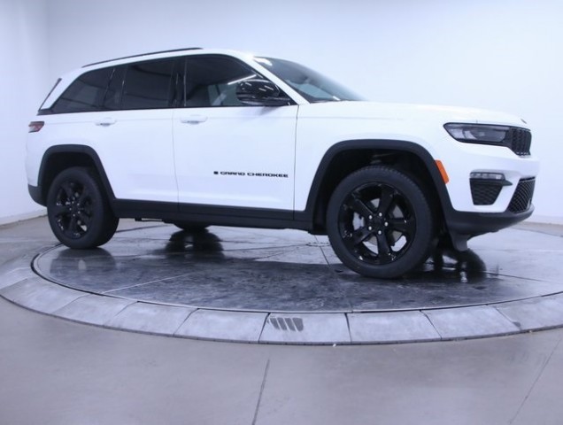 2022 Jeep Grand Cherokee For Sale | Bob Moore CDJR