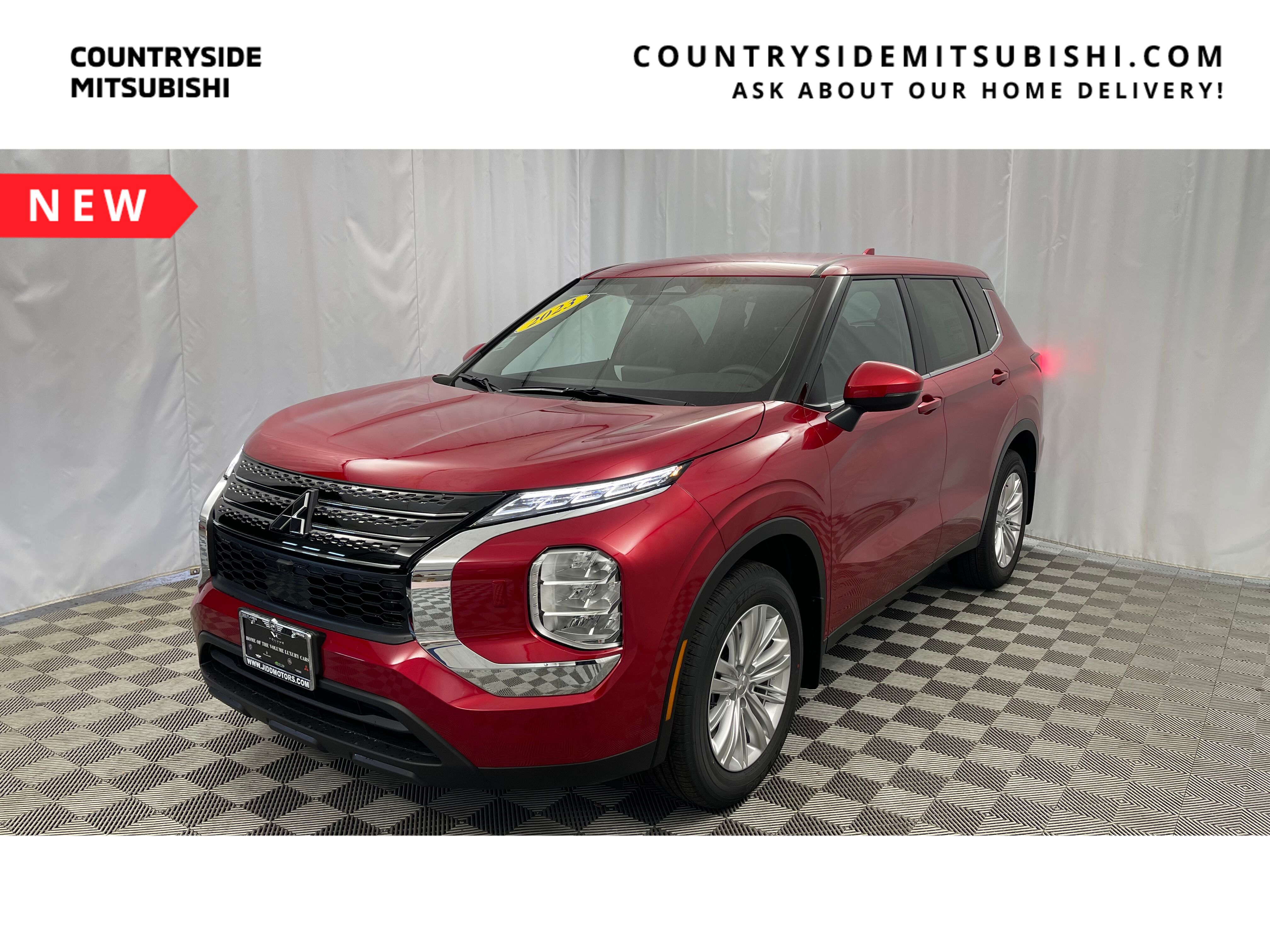 2023 Mitsubishi Outlander Review | Interior, Safety & Color Options