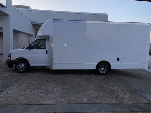 Pre-Owned 2021 Chevrolet Express Cutaway 4500 Series 2D Chassis | Tim ...