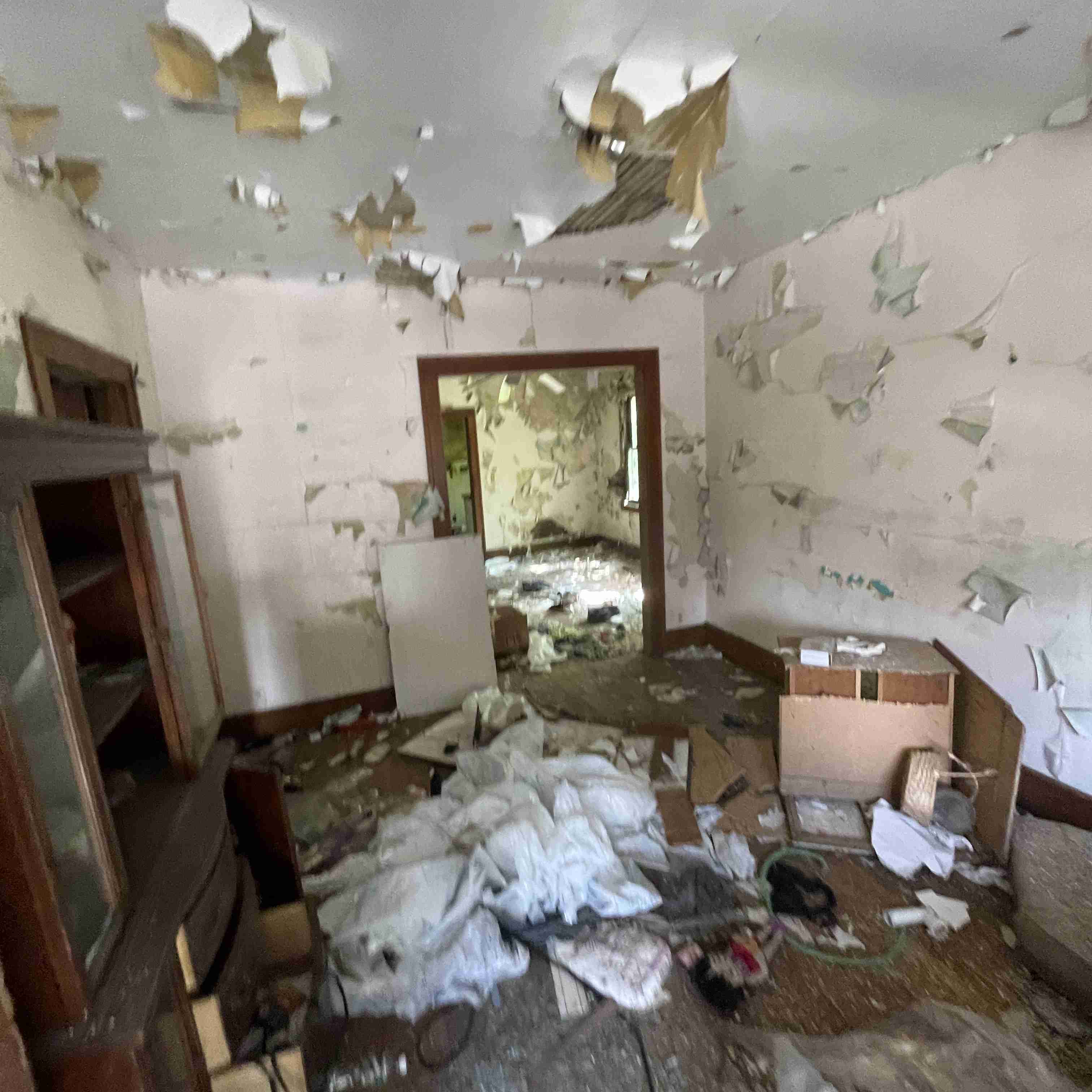 5642 Harding (25).jpg