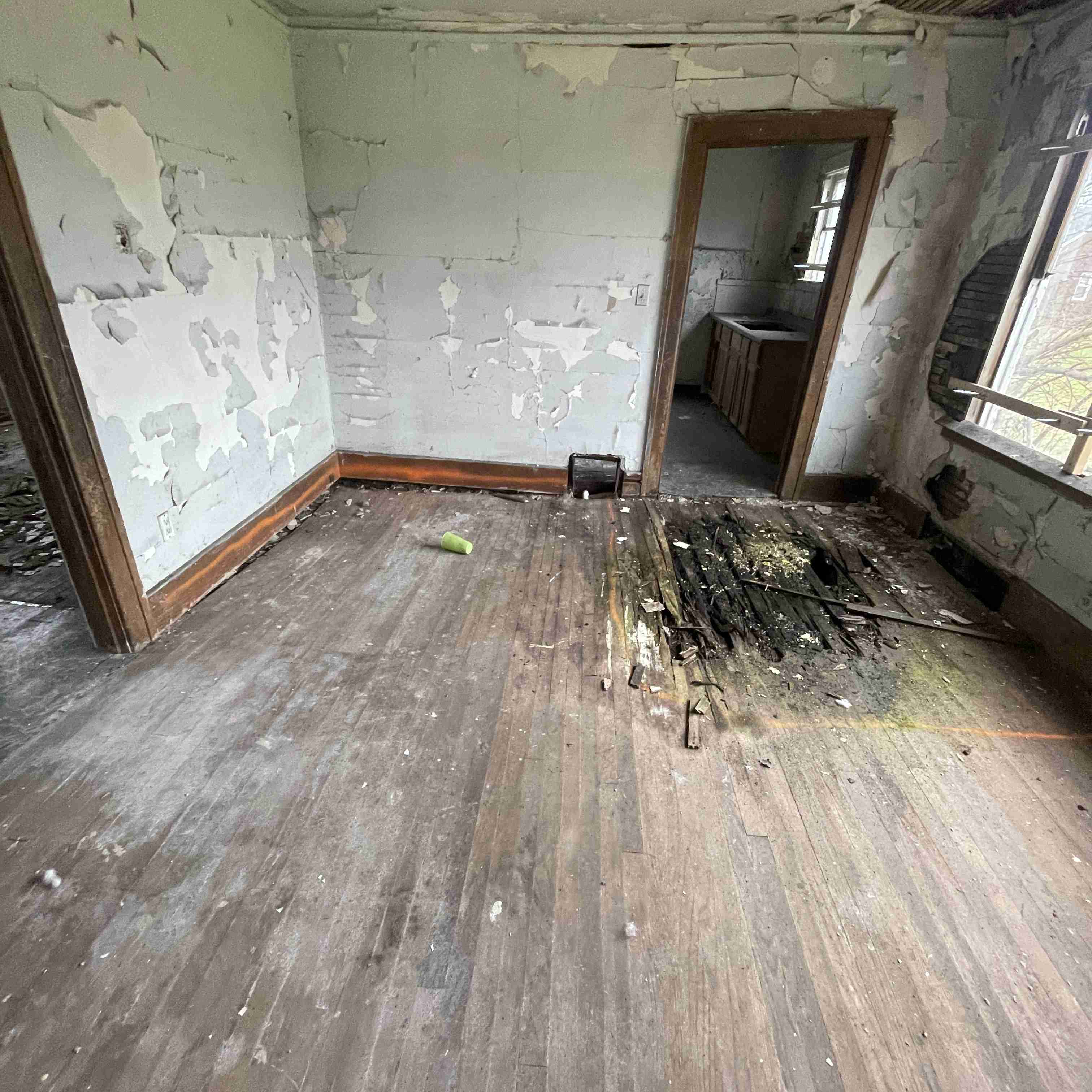 14230 Faircrest (27).jpg