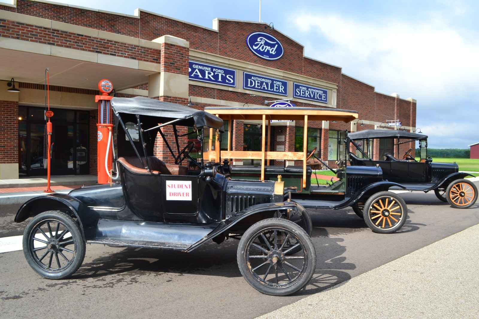 Model T Driving Experience | Gilmore Car Museum