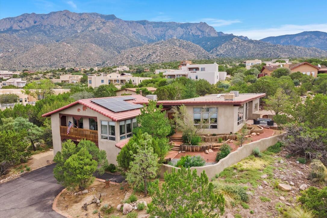 10 Incredible Homes On The Market In Albuquerque & Rio Rancho - Haven ...