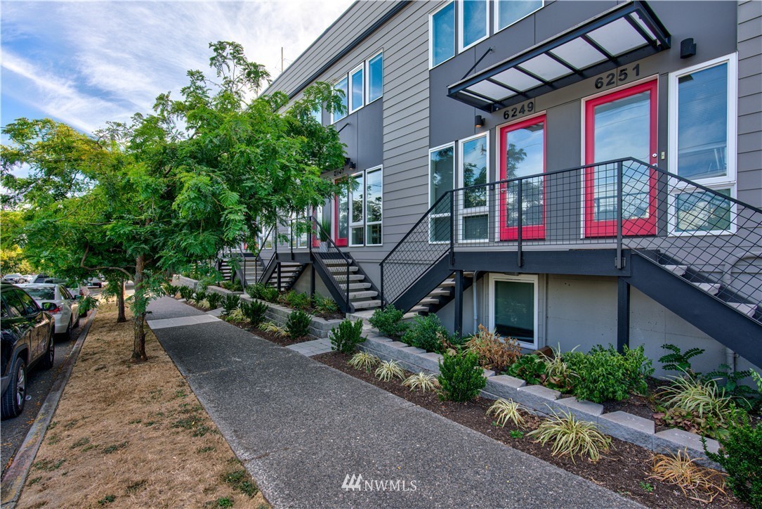 7 Impressive Seattle Homes On The Market - Haven Lifestyles