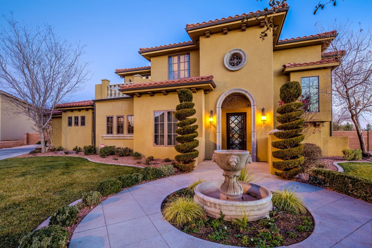 7 Homes in Utah with Great Outdoor Living Spaces - Haven Lifestyles