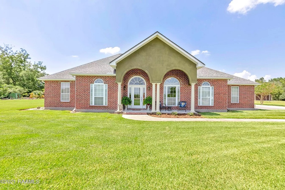 10 Gorgeous Homes On The Market In Arkansas - Haven Lifestyles