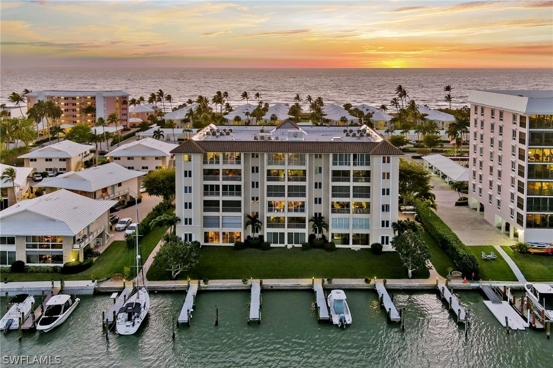 6 Fantastic Naples Condos On The Market - Haven Lifestyles