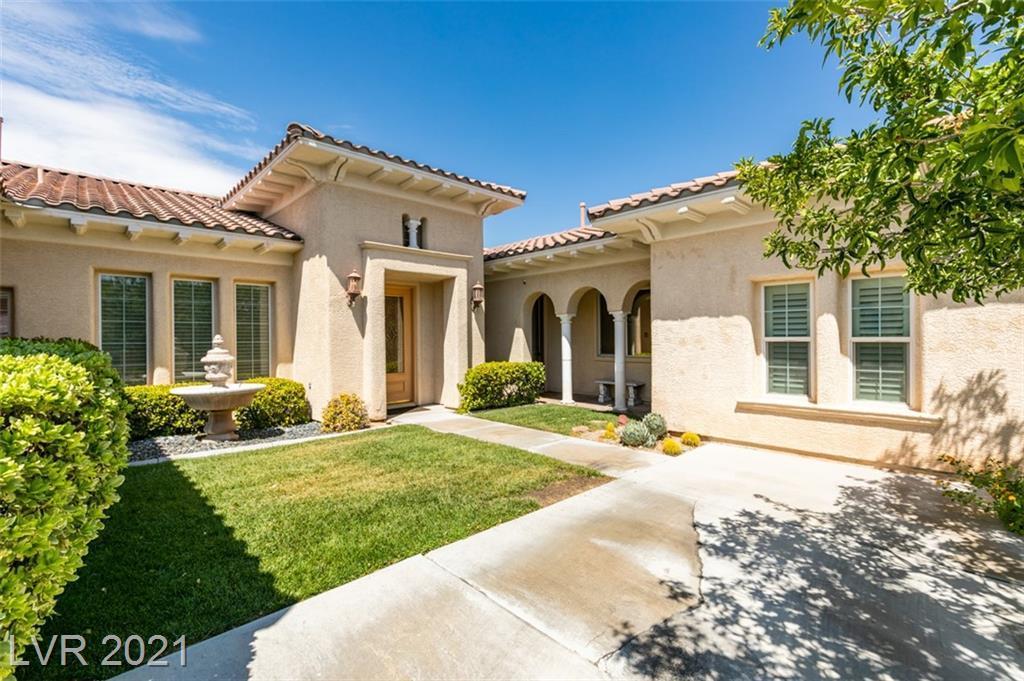 4 Gorgeous Homes On The Market In Desirable Gated Communities - Haven Lifestyles