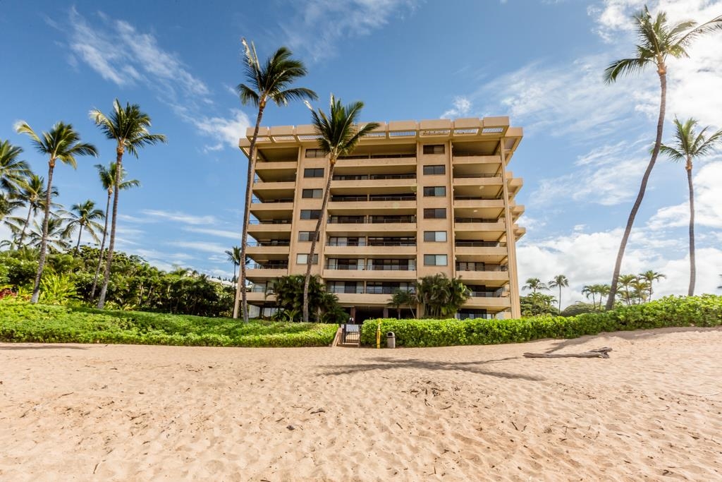 7 Gorgeous Hawaii Condos On The Market - Haven Lifestyles