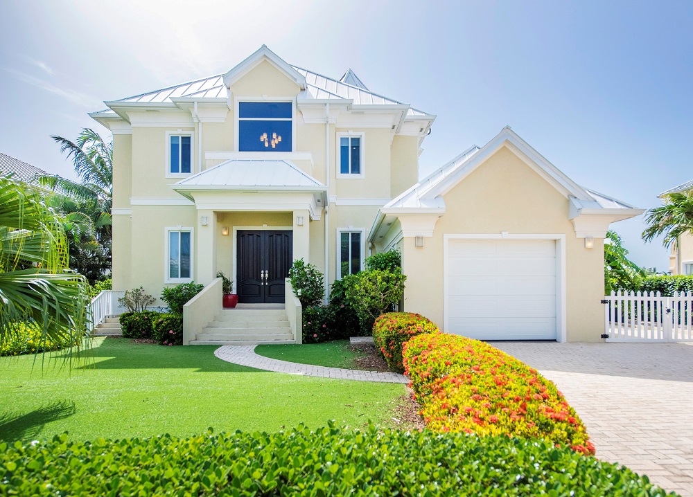 10 Gorgeous Island Homes On The Market - Haven Lifestyles