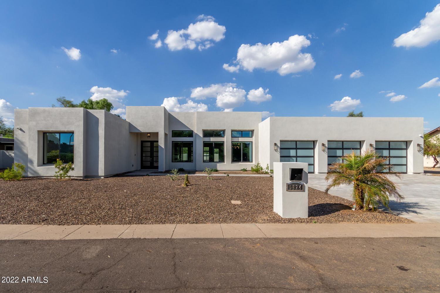 10 Sleek and Modern Arizona Homes - Haven Lifestyles