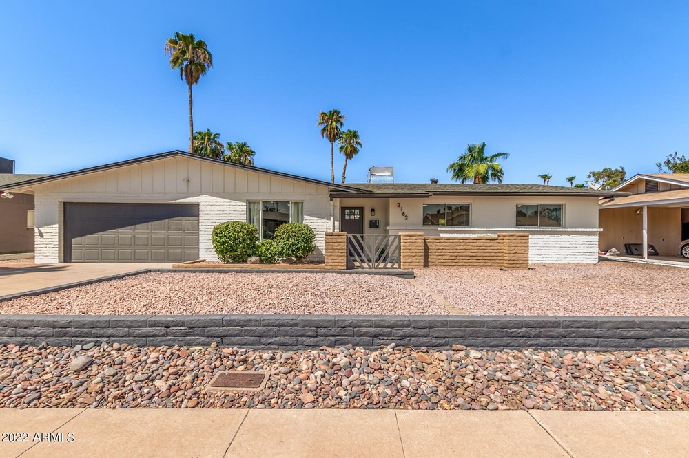 10 Sleek and Modern Arizona Homes - Haven Lifestyles