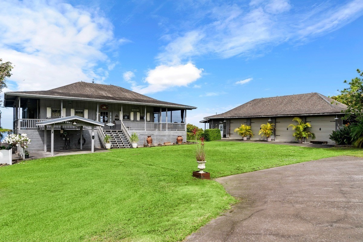 4 Hawaii Farms & Ranches On The Market - Haven Lifestyles