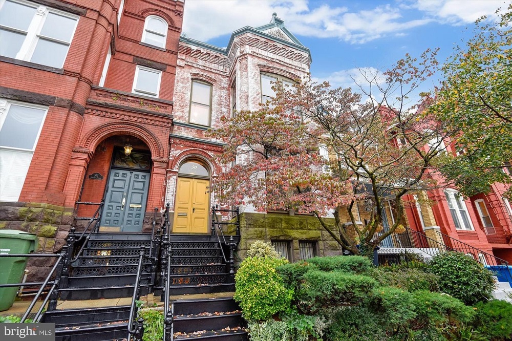7 Stunning Townhomes On The Market In Washington DC - Haven Lifestyles