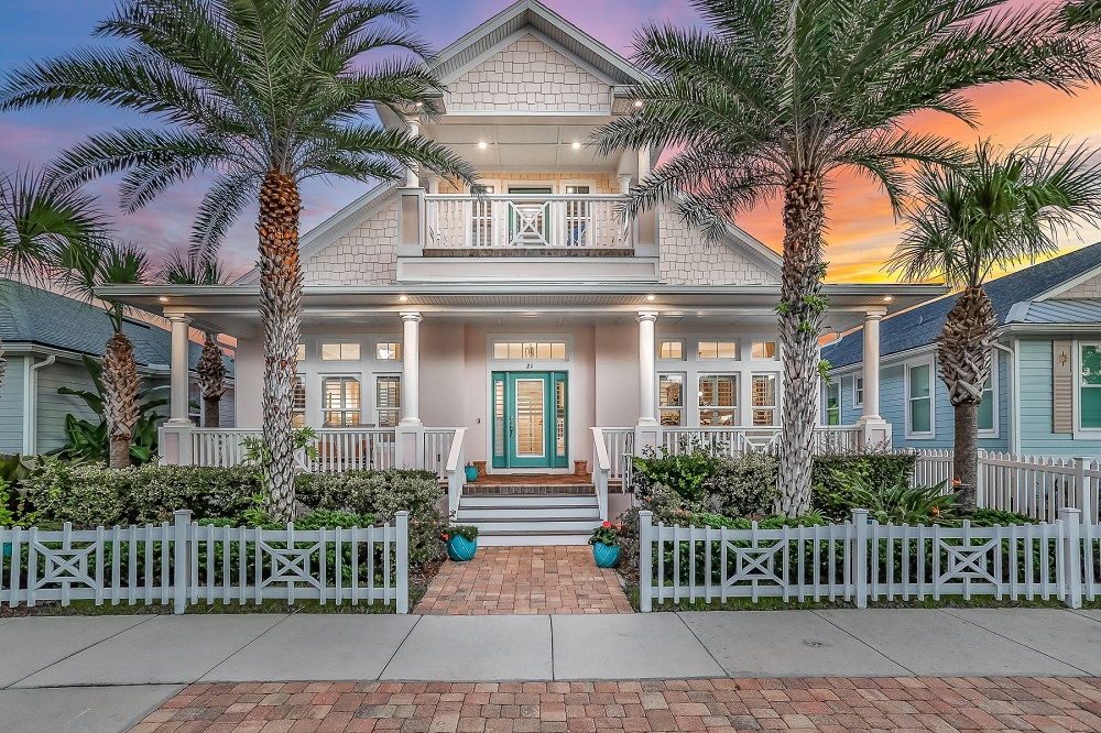 8 Stunning Retirement Homes On The Market - Haven Lifestyles