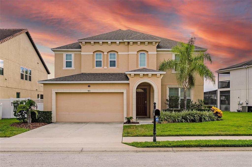 5 Homes On The Market In Prestigious Gated Communities - Haven Lifestyles