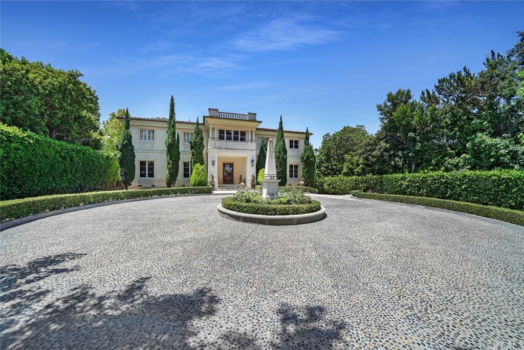5 Luxurious Estates On The Market - Haven Lifestyles