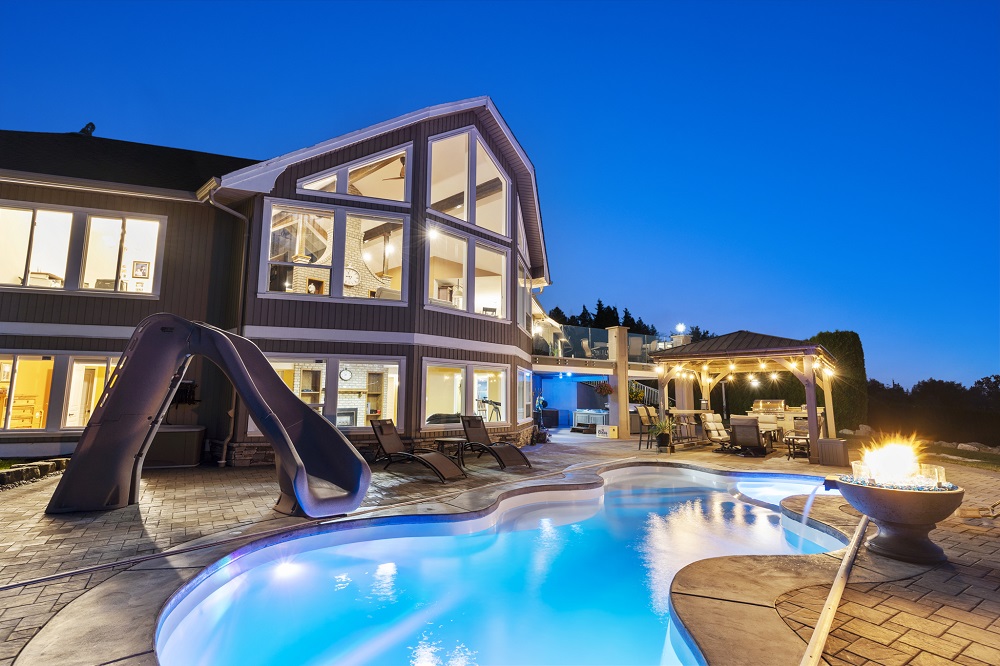 7 British Columbia Homes with Amazing Backyards - Haven Lifestyles