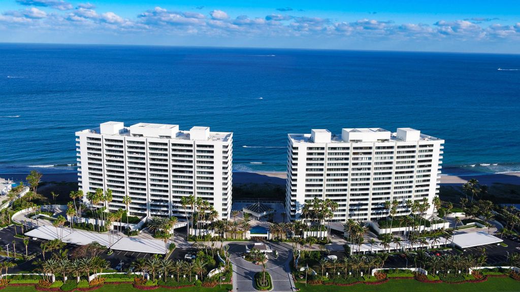 10 Homes With Incredible Views Of The Beach - Haven Lifestyles