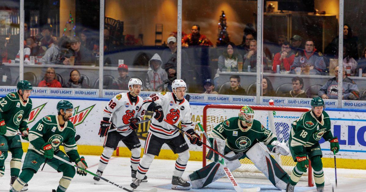 Rockford IceHogs | Wild Take Game One From IceHogs