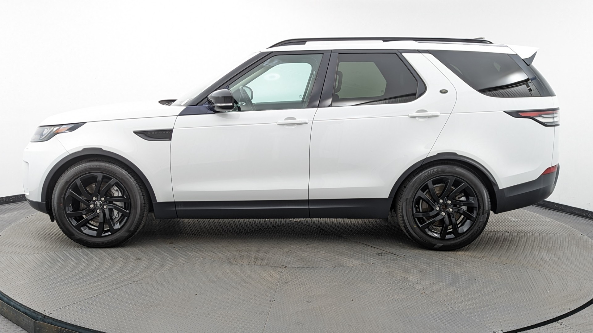 Used 2018 LAND ROVER DISCOVERY SE for sale in MIAMI | 129918