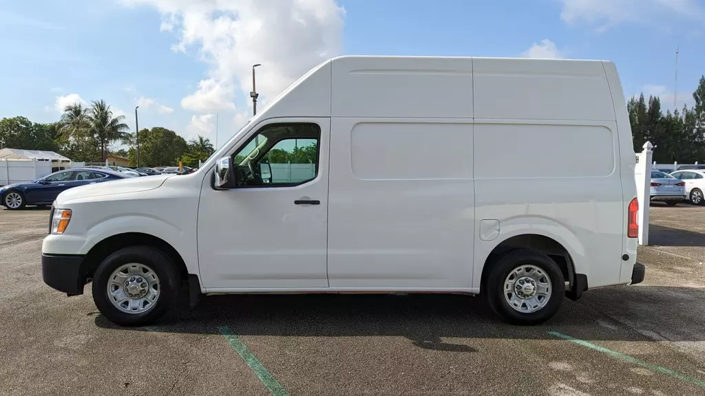 Used 2016 NISSAN NV 2500 SV for sale in MARGATE | 132907
