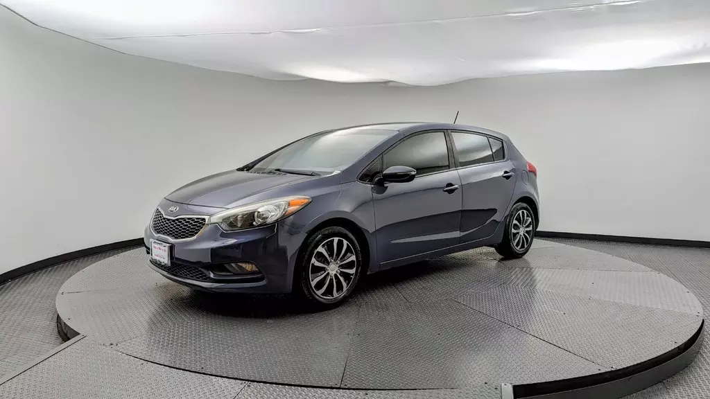 Used 2016 KIA FORTE 5-DOOR LX for sale in MARGATE | 135119