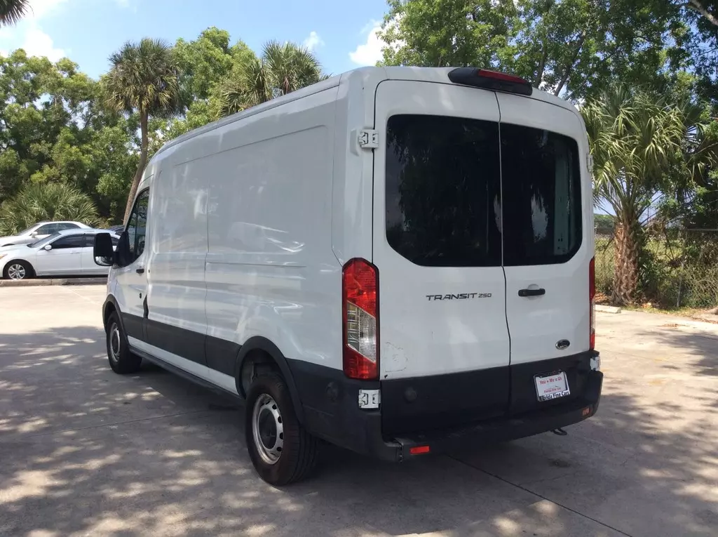 Used 2020 FORD TRANSIT Medium Roof 148WB for sale in WEST PALM | 141564