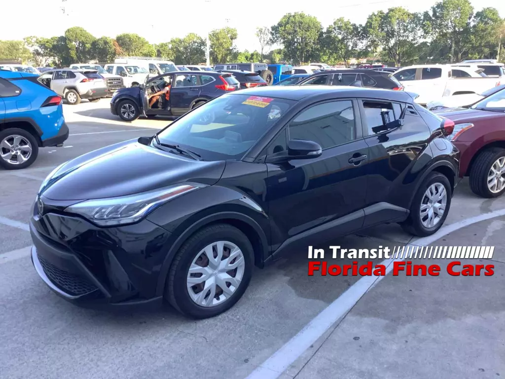 Used 2021 TOYOTA C-HR LE for sale in MIAMI | 145316