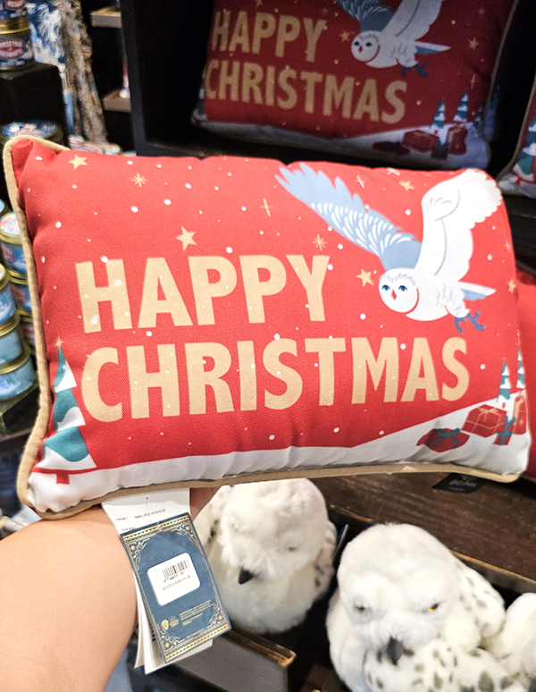 Wizarding World of Harry Potter Universal Studios Happy Christmas ...