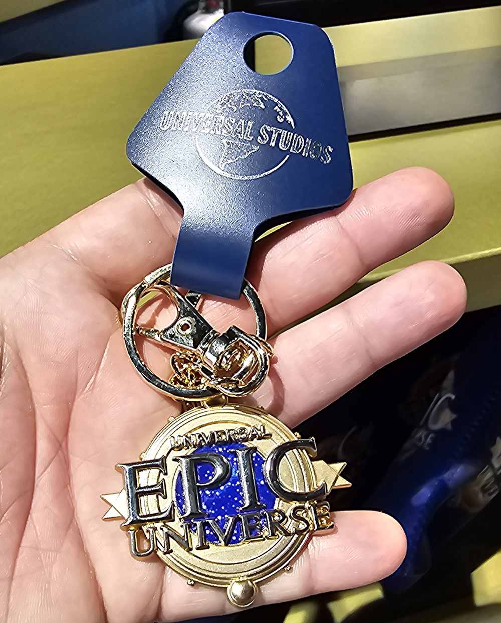 Universal Studios Epic Universe Logo Keychain – Hedgehogs Corner
