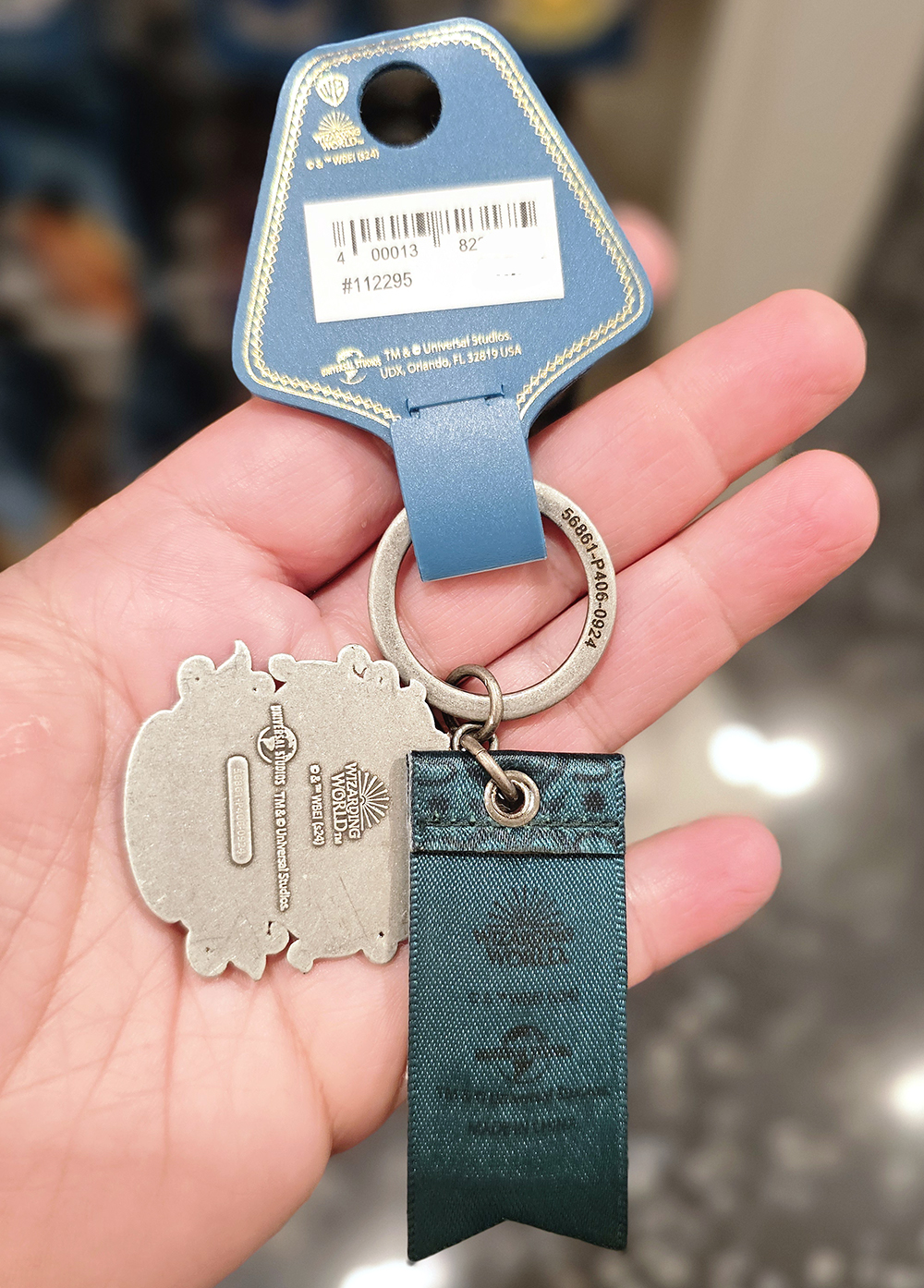 Universal Epic Universe Harry Potter Keychain with Slytherin Crest and ...