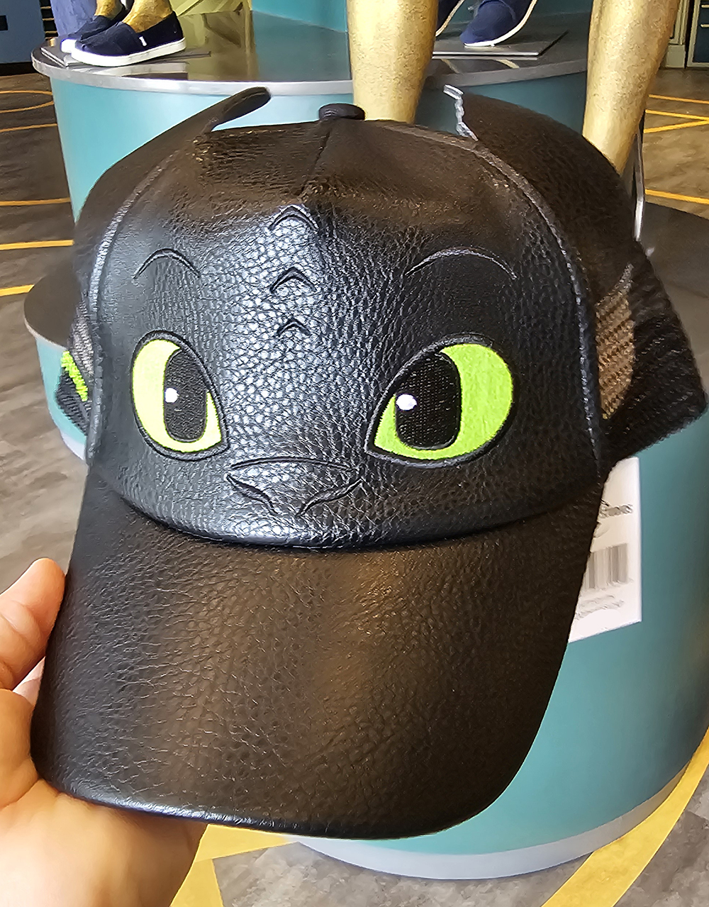 Epic Universe How to Train Your Dragon Isle of Berk YOUTH Hat Toothless ...