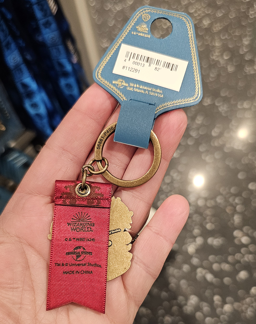 Universal Epic Universe Harry Potter Keychain with Gryffindor Crest and ...