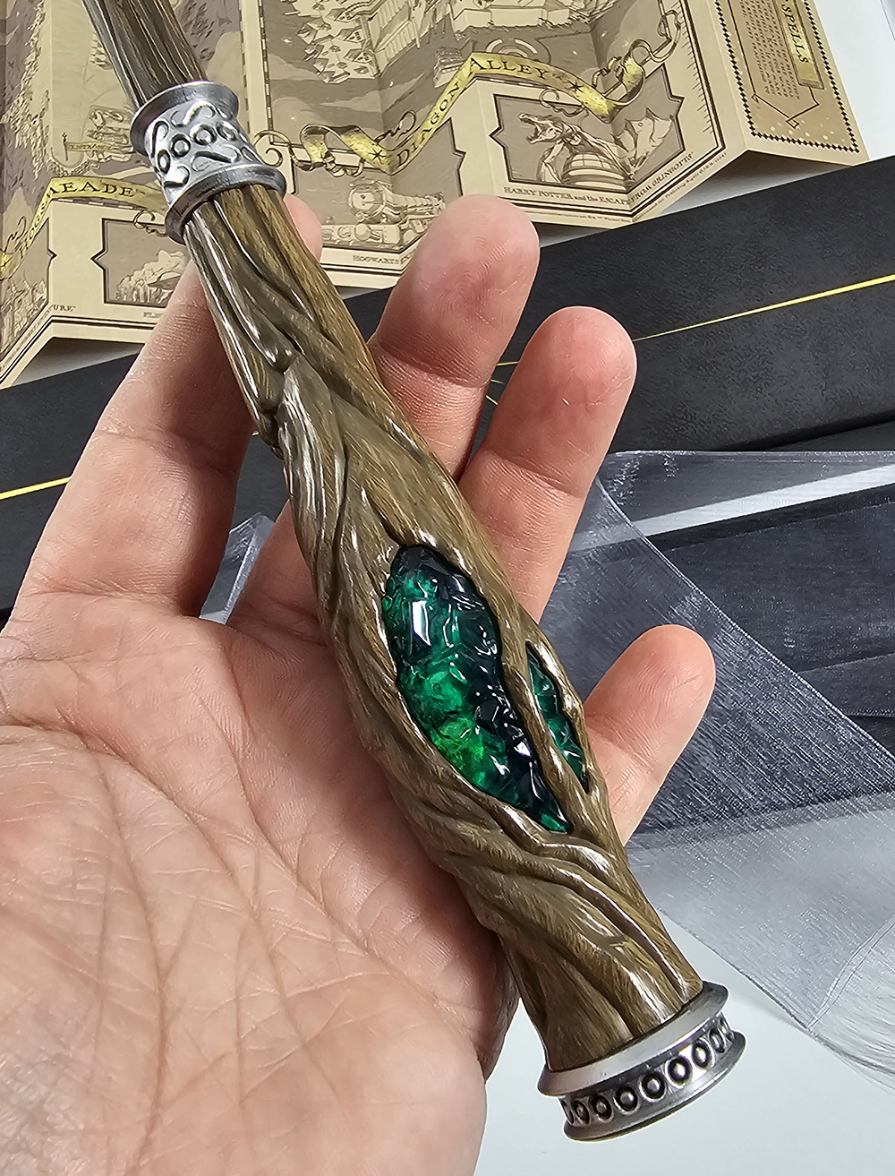 Wizarding World of Harry Potter Universal Studios Parks Second Generation Wand Spruce ...