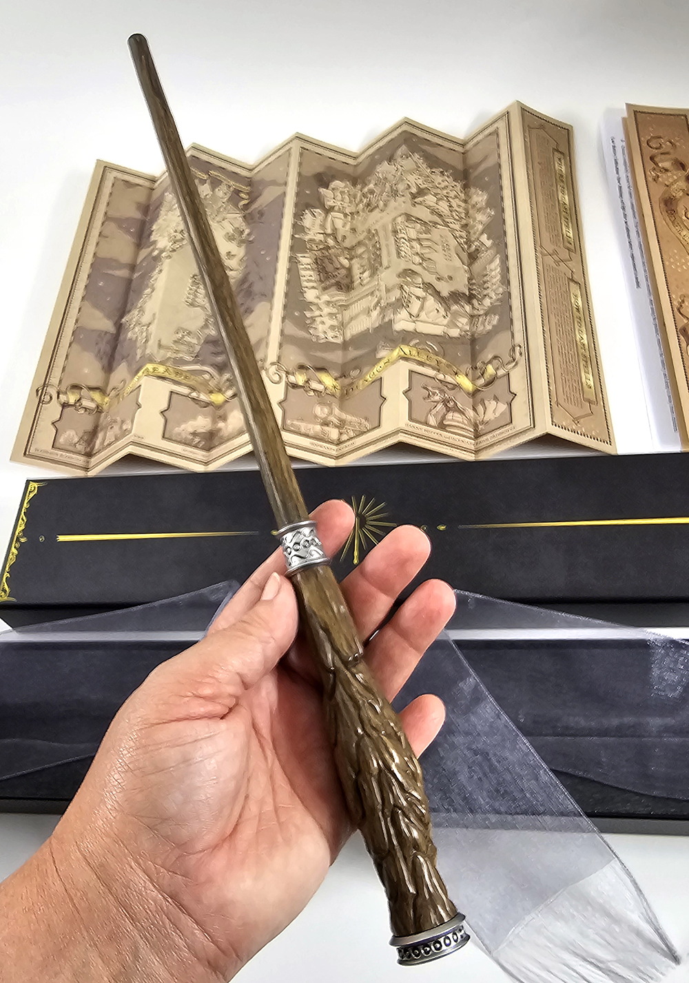 Wizarding World of Harry Potter Universal Studios Parks Second Generation Wand Spruce ...