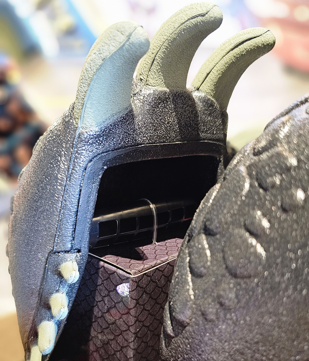 Epic Universe How to Train Your Dragon Isle of Berk Toothless Costume ...