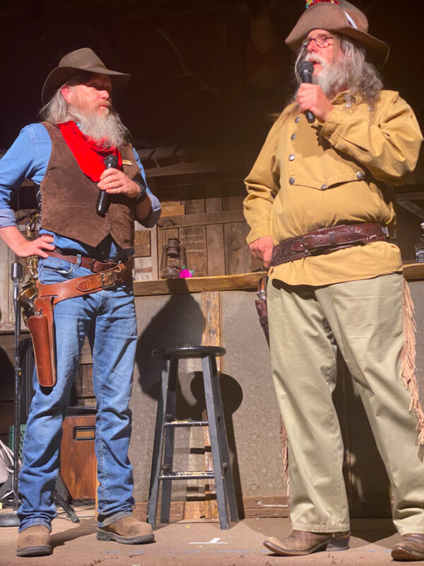 100 Things to do in Sedona, Arizona: Red Rock Country