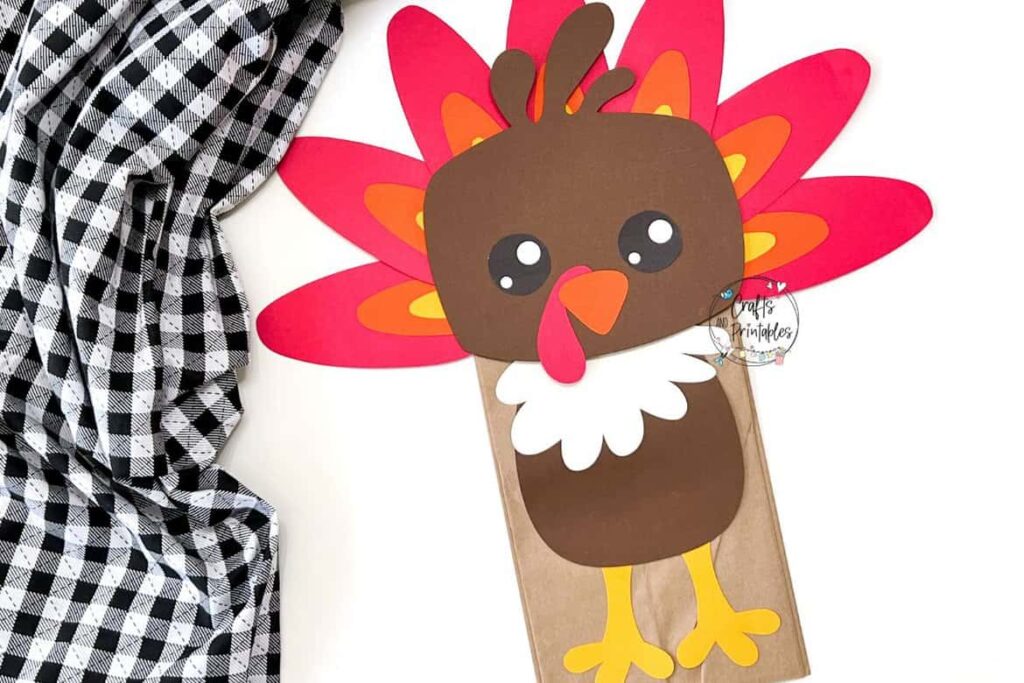 Fun Thanksgiving Activities for Kids: How to Craft a Turkey
