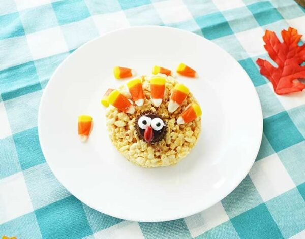 Fun Thanksgiving Activities for Kids: How to Craft a Turkey