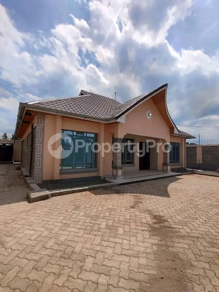 2 bedroom Bungalow Houses for rent Ruiru Kiambu (PID: 3BDGY) | PropertyPro